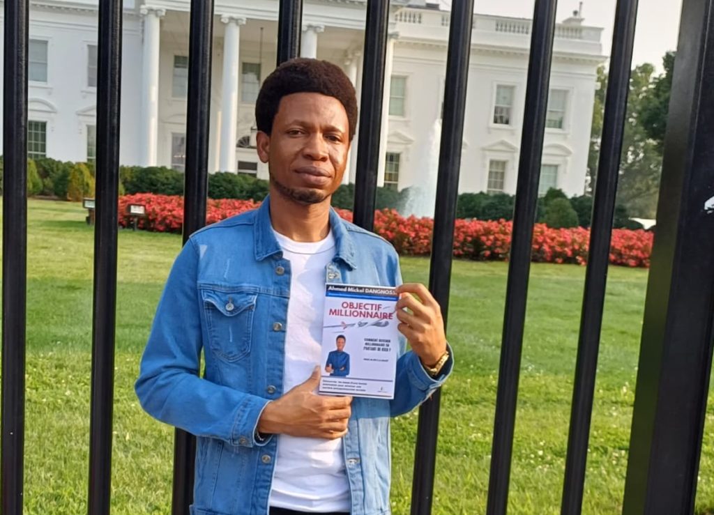 Gabon: présentation du livre «Comment devenir millionnaire en partant ...